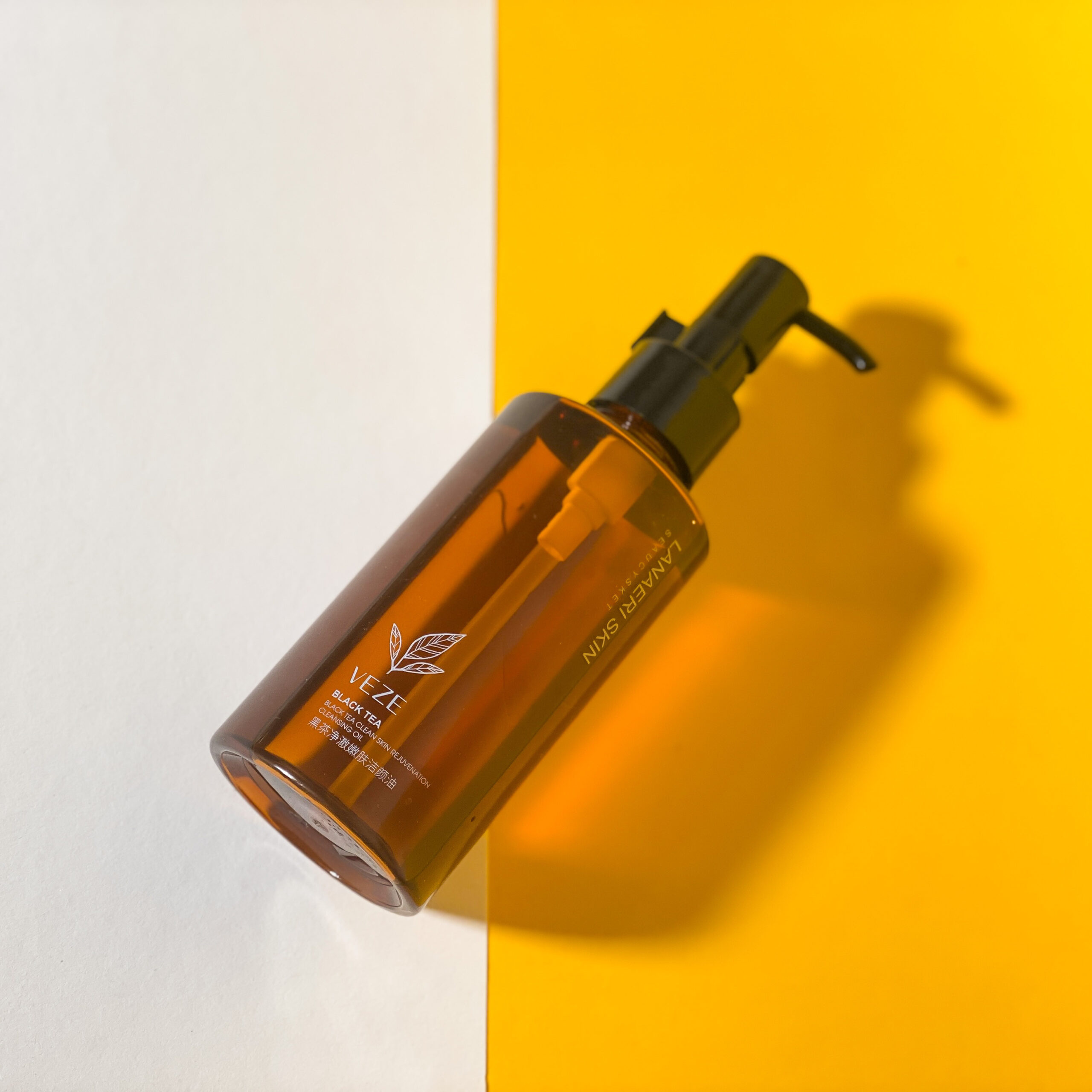 Гідрофільна олія Veze Black Tea Clean Skin Rejuvenation Cleansing Oil | AZI